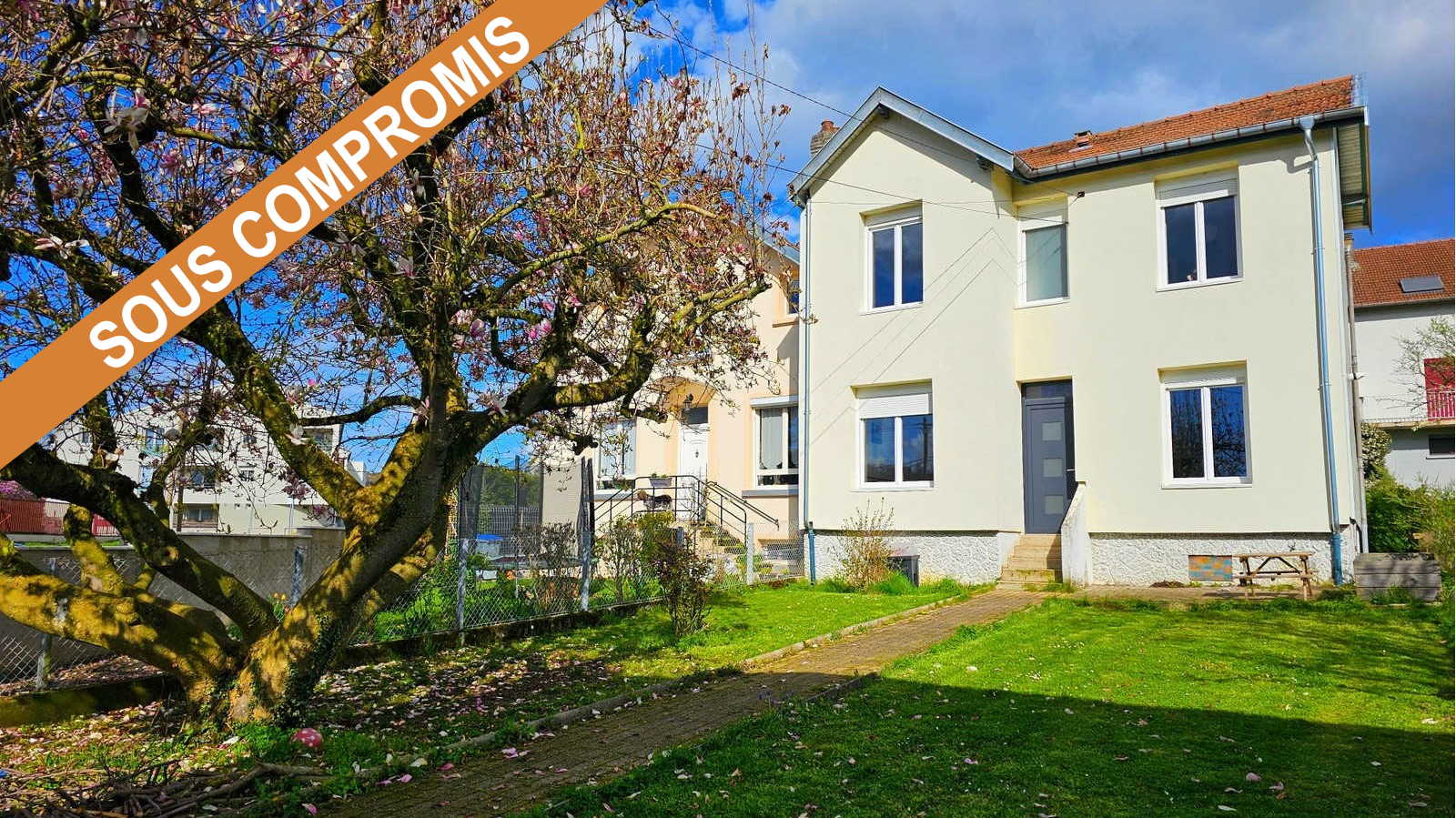 Maison avec véranda et garage - Stéphane Picart Immobilier - Agence ...